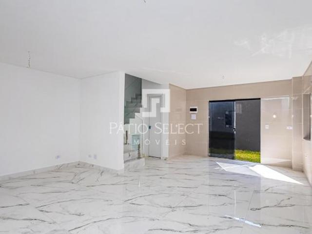 Sobrado em condomínio com 88.17 m², 3 quartos sendo 1 suíte à venda no bairro Guabirotuba
