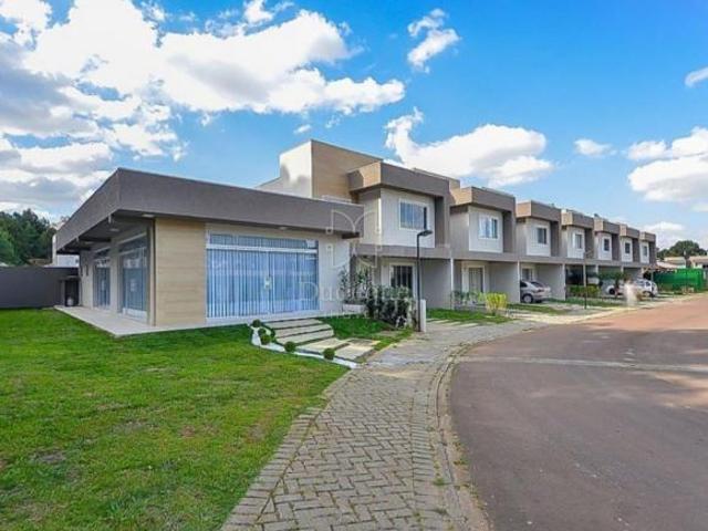 SOBRADO EM CONDOMÍNIO CLUBE NO CAMPO COMPRIDO
