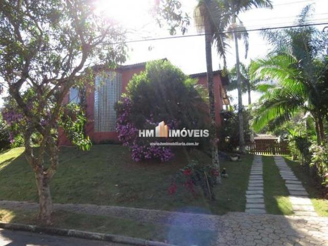 Sobrado em condomínio à venda em Atibaia