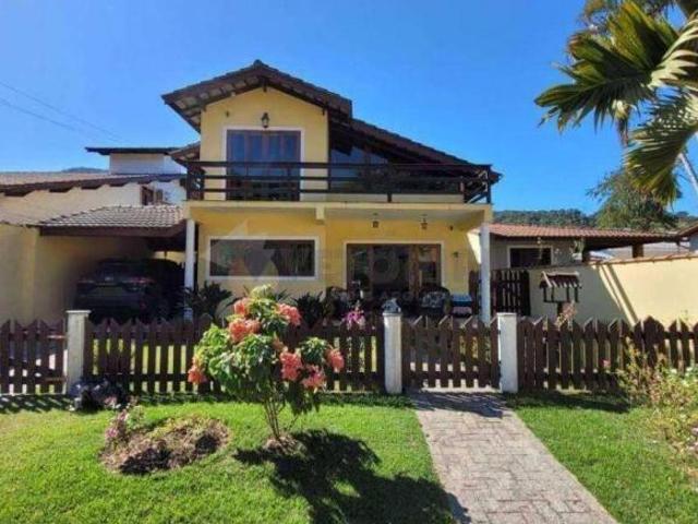 Sobrado em condomínio à venda em Caraguatatuba, Mar Verde, com 3 quartos, 237m²
