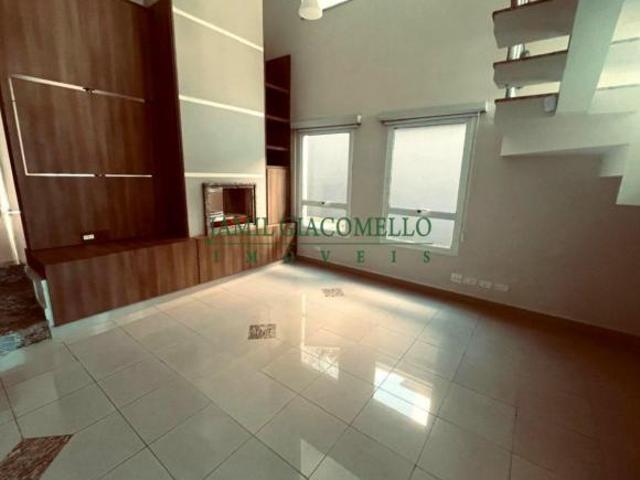 Sobrado em condomínio, à venda, em Jundiaí Village das Flores AT= 302m2 e AC=286m² 3 suítes