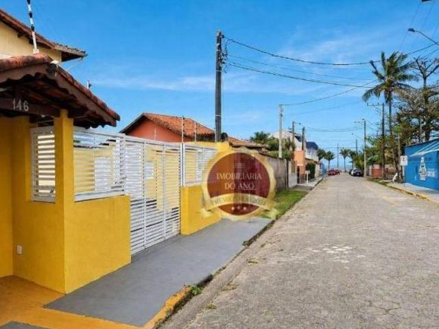 Sobrado em Condomínio à Venda em Mongaguá | 2 Quartos | 50m do Mar | Porteira Fechada | Aceita Finan