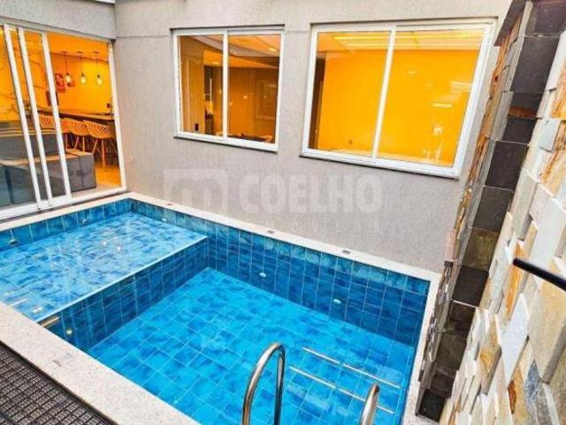 Sobrado em condomínio à venda em São José dos Pinhais, Parque da Fonte, com 6 quartos, 338m²