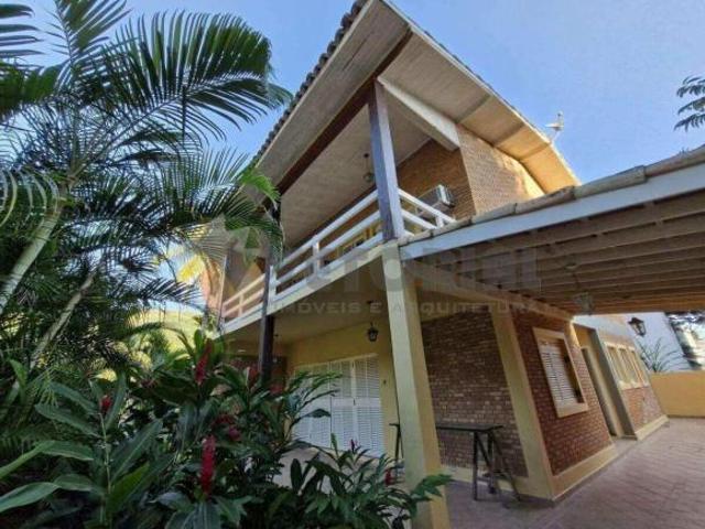 Sobrado em condomínio à venda em São Sebastião, Toque Toque Pequeno, com 4 quartos, 376m²