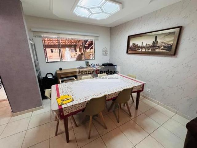 Sobrado em condomínio à venda na Vila Lavinia, Mogi das Cruzes SP: 3 quartos, 1 suíte, 2 salas, 3 ba