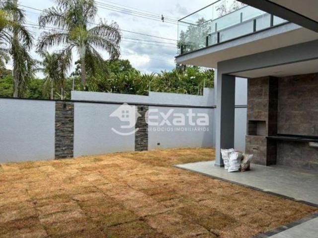 Sobrado em condominio a venda na zona leste