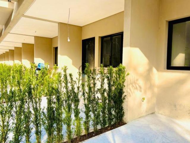 Sobrado em Condomínio à Venda na Praia da Enseada no Guarujá – R$ 448.000 / Q.
