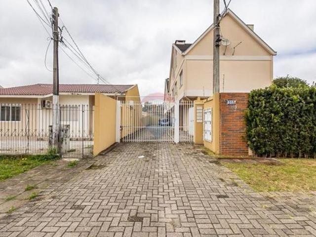 Sobrado em Condomínio a venda no Bairro Fany, Curitiba. Paraná