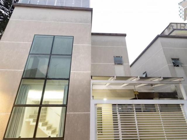 Sobrado em condomínio à venda no Boqueirão, 115 m², 3 quartos e 2 vagas