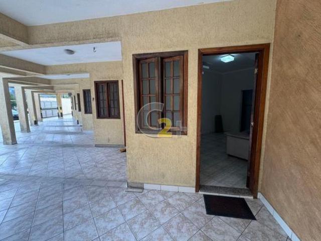 Sobrado em condomínio Guilhermina 2 quartos 2 Banheiro