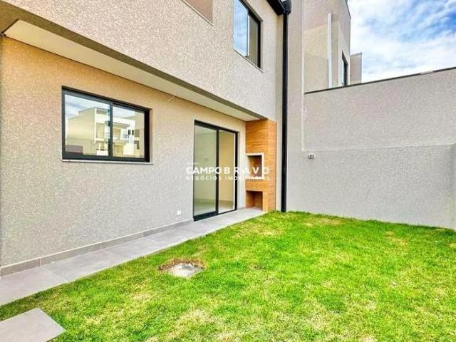 Sobrado em Condomínio de 120m² 3 Quartos Suíte com Closet e 2 Vagas de Garagem