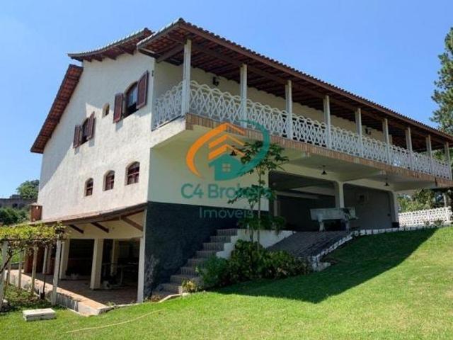 Sobrado em Condomínio em Condomínio Hari Country Club Santa Isabel, SP