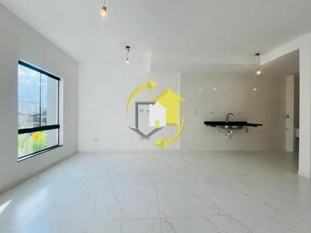 SOBRADO EM CONDOMÍNIO FECHADO 92M² 3 DORMS 1 SUITE 1 VAGA NOVINHA!