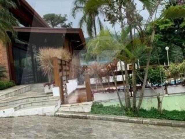 Sobrado em condomínio fechado 110m² Horto Florestal, 3 Quartos 2 Vagas