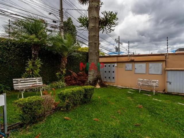 SOBRADO EM CONDOMINIO FECHADO
