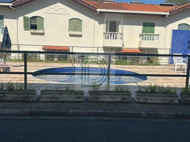 Sobrado em Condomínio Fechado | 2 Dormitórios | 1 Suíte | 1 Vaga