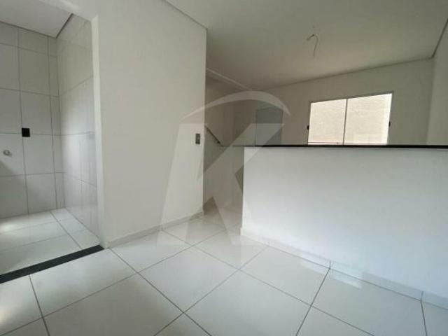 Sobrado em condomínio fechado 2 suites 1 vaga 54m²