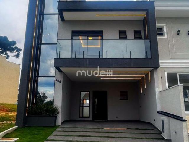 Sobrado em Condomínio fechado