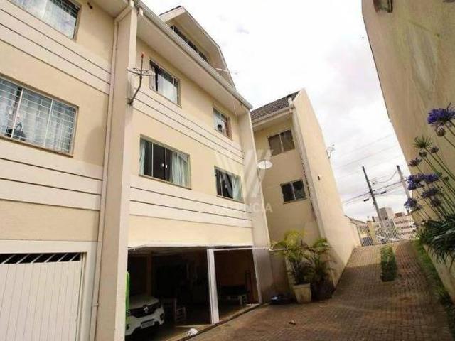 Sobrado em Condomínio Fechado | 3 dormitórios | 3 Vagas | 206m² | Água Verde Curitiba/PR