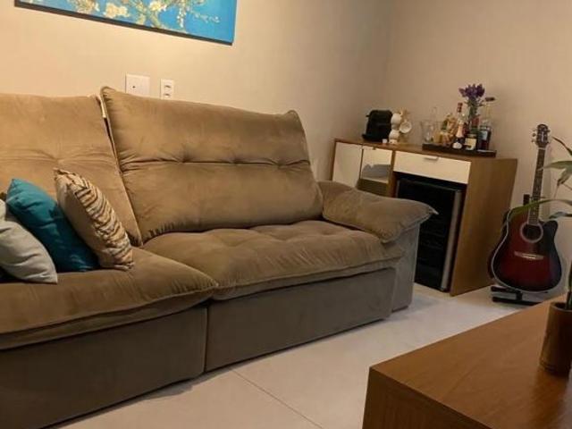 Sobrado em condomínio fechado todo mobiliado, venda porteira fechada fica tudo na casa, móveis com m