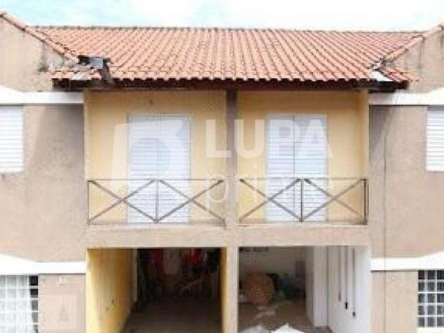 Sobrado em Condomínio fechado a venda no Jardim Carlu