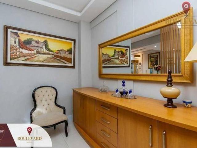 Sobrado em condomínio fechado com 3 dormitórios à venda, 205 m² por R$ 1.290.000 Portão Curitiba