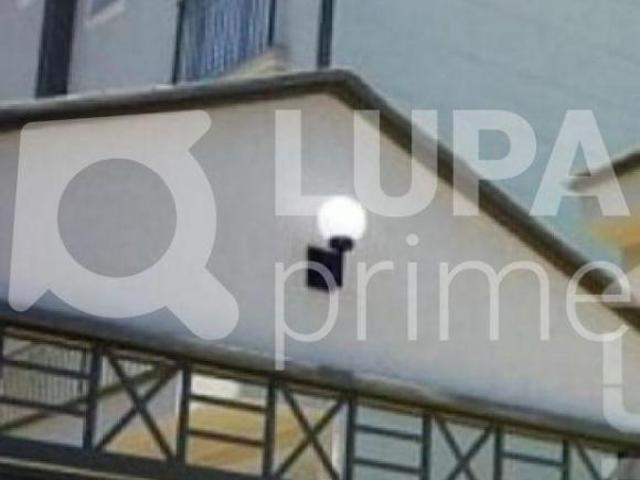 Sobrado em condomínio fechado com 3 dormitórios sendo 2 suítes à venda na Vila Romero!