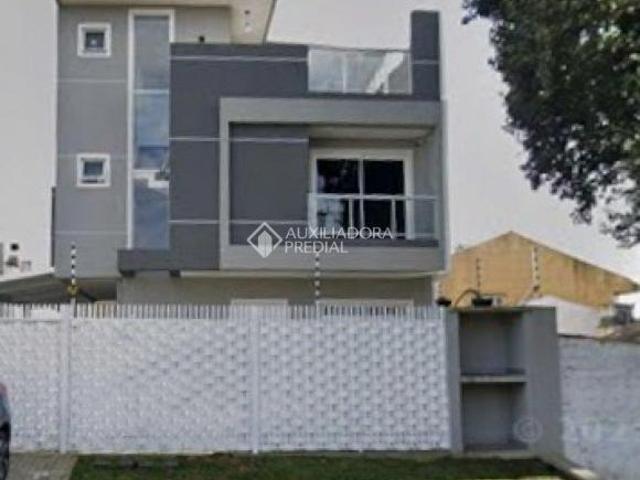 Sobrado em Condomínio Fechado com 3 Quartos à Venda no Bairro Alto