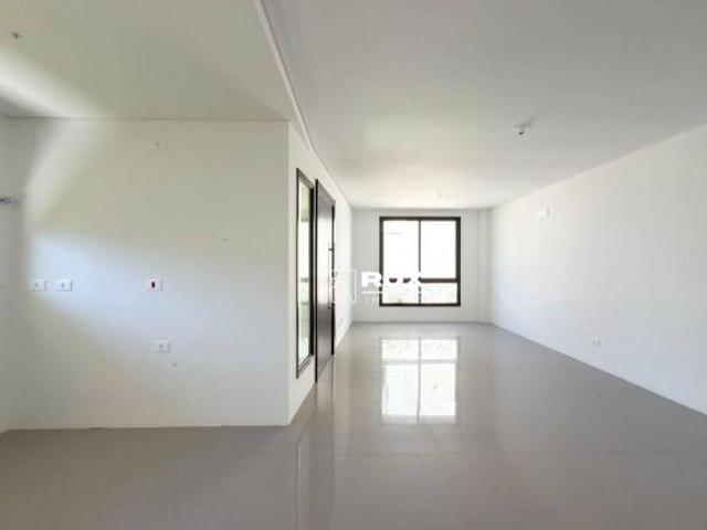 Sobrado em condominio fechado com 3 quartos, quintal e terraço amplo à venda, 177 m² Santa Felicid