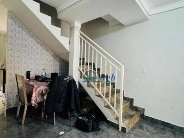 Sobrado em condomínio fechado com 2 dormitórios à venda, 70 m² por R$ 280.000 Jardim Santo André