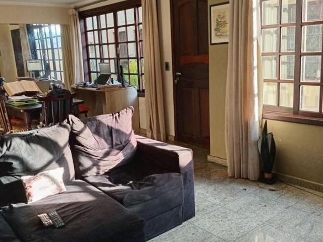 Sobrado em condomínio fechado de 200m² no Jardim Ester FL28