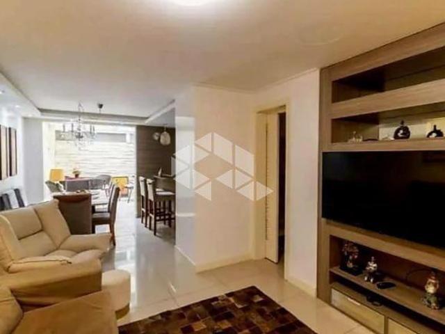 Sobrado em condomínio fechado de 3 quartos com 108m² no bairro Partenon