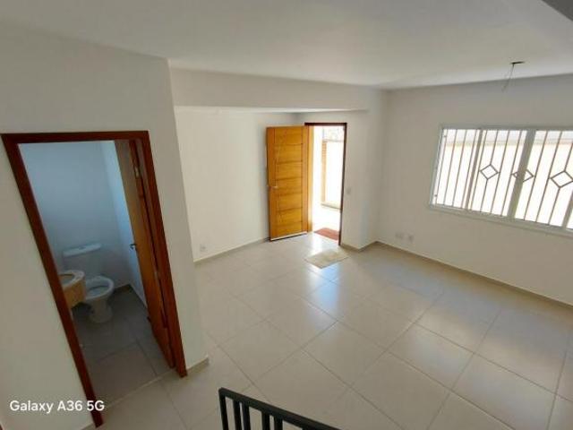 SOBRADO EM CONDOMÍNIO FECHADO NO BUTANTÃ 2 SUÍTES LAVABO 1 VAGA ACESSIBILIDADE USP
