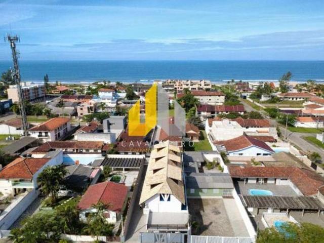 Sobrado em condomínio fechado Próximo a Praia