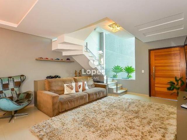 SOBRADO EM CONDOMÍNIO NO BARREIRINHA |3 QUARTOS COM 1 SUÍTE | 6 VAGAS | 187M2