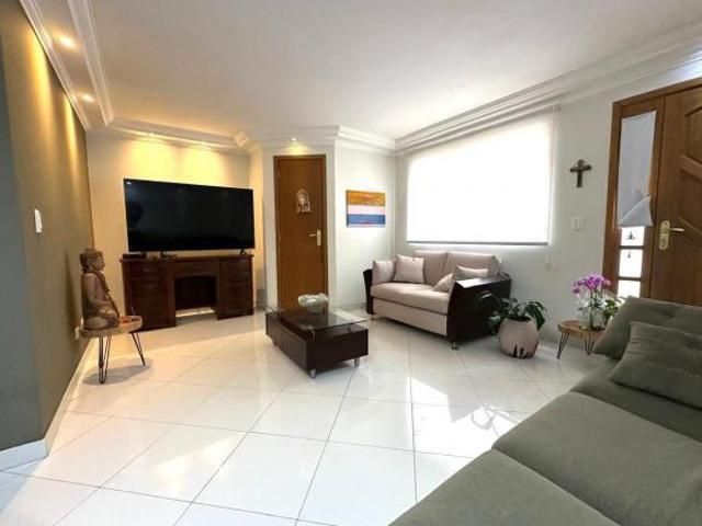 Casa em condomínio no Bigorrilho | 3 suítes | 167m² | Alto padrão e localização privilegiada