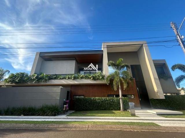 Sobrado em Condomínio para Venda em Campo Grande, Residencial Damha II, 4 dormitórios, 4 suítes, 7 b