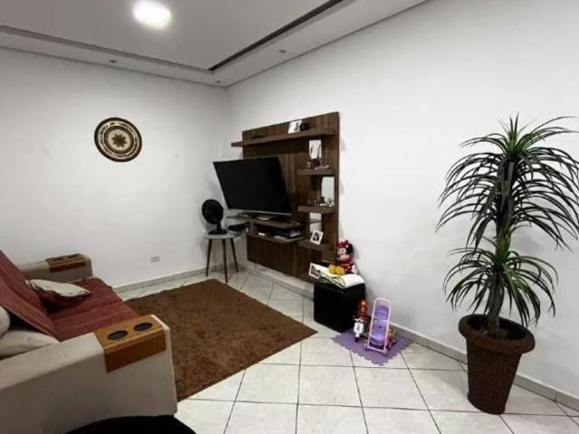 Sobrado em Condomínio para Venda em São Vicente / SP no bairro Vila Voturua