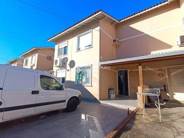 Sobrado em condomínio, reformado com 2 quartos e 2 banheiros no bairro Igara