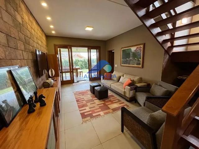 Sobrado em Condomínio Residencial Monte Carlo, São José dos Campos/SP de 380m² 4 quartos à venda por R$ 3.449.900,00