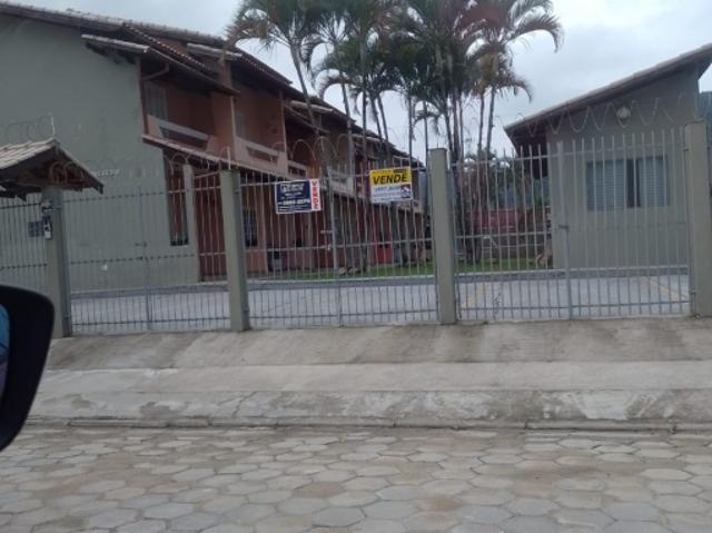 Sobrado em Condomínio Venda Caraguatatuba SP Martim de Sá