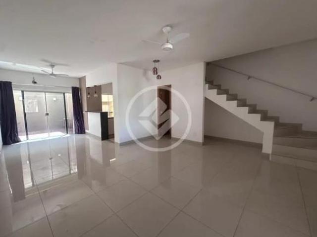 Sobrado em Condominio Villa Firenze R$790.000,00 3 quartos sendo 1 Suíte, Casa com Quintal