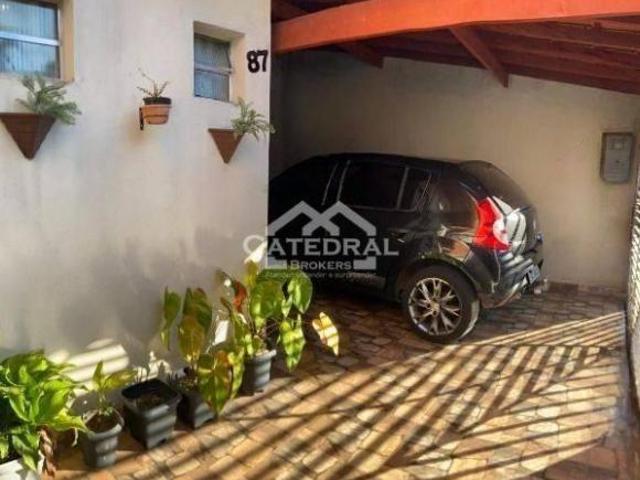 Sobrado em Conjunto Habitacional São José, Campo Limpo Paulista/SP de 108m² 3 quartos à venda por R$