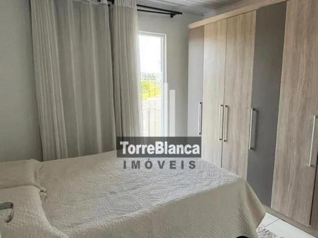 Sobrado em Contorno, Ponta Grossa/PR de 54m² 2 quartos à venda por R$ 190.000,00