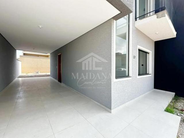 Sobrado em Costeira, São José dos Pinhais/PR de 142m² 3 quartos à venda por R$ 780.000,00