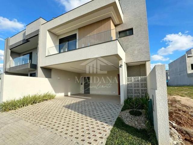 Sobrado em Costeira, São José dos Pinhais/PR de 179m² 3 quartos à venda por R$ 980.000,00