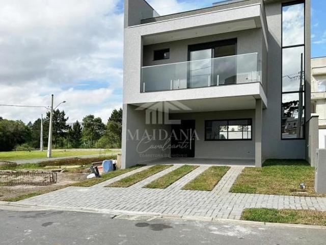 Sobrado em Costeira, São José dos Pinhais/PR de 221m² 3 quartos à venda por R$ 1.080.000,00