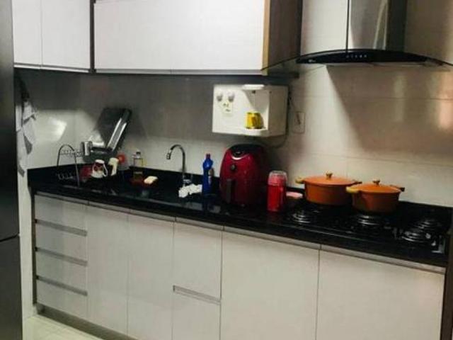 Sobrado em Cotia bem localizado