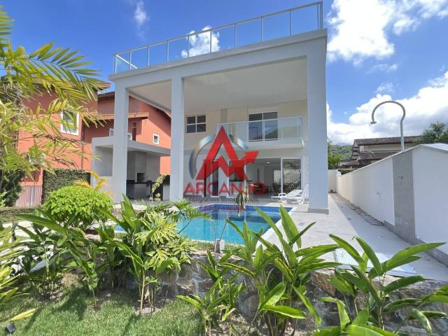 Sobrado em, / de 36000m² 4 quartos à venda por R$ 2.499.000,00
