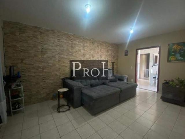Sobrado em Dos Casa, São Bernardo do Campo/SP de 205m² 5 quartos à venda por R$ 695.000,00